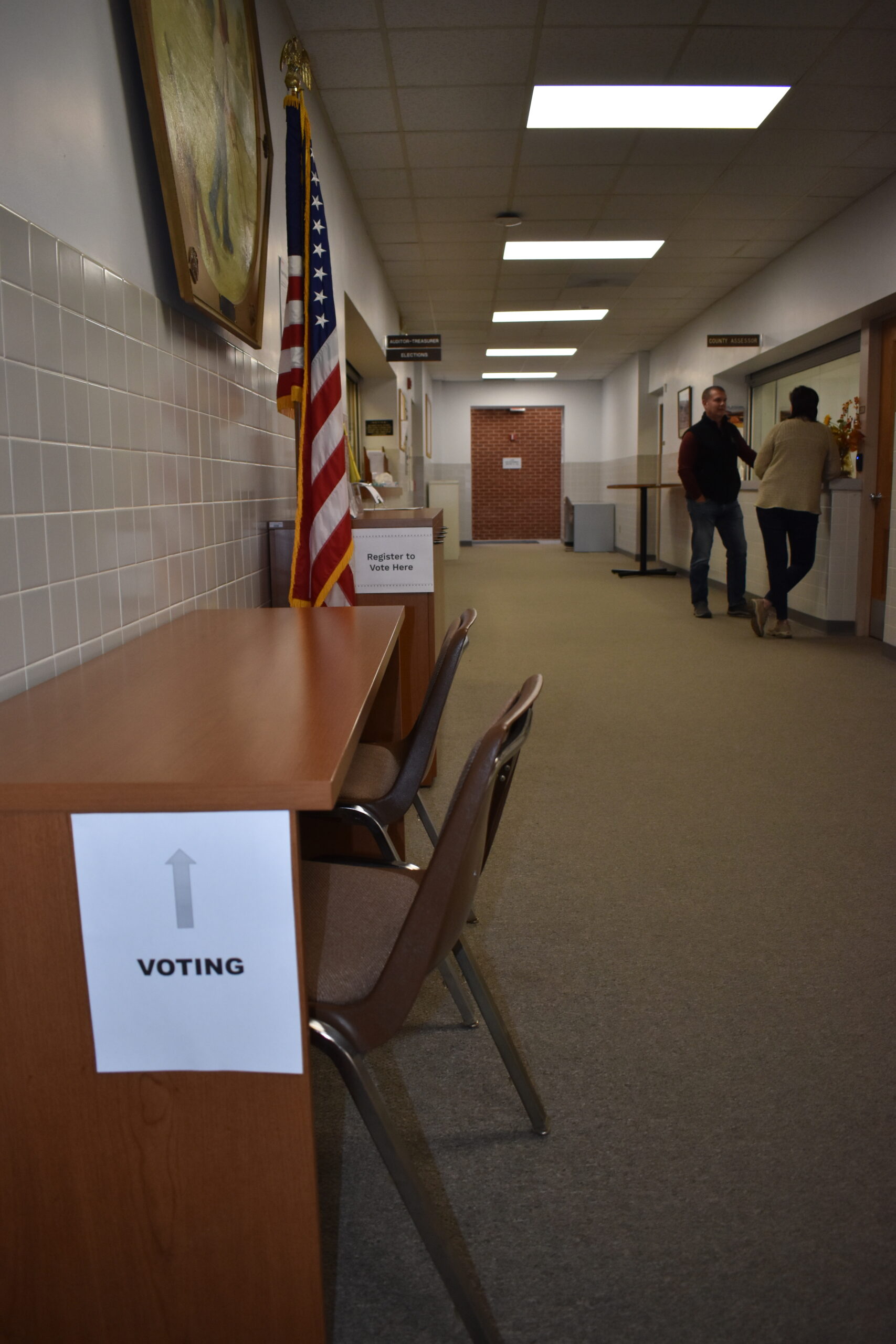 Absentee voting picks up at courthouse | News, Sports, Jobs - The Journal